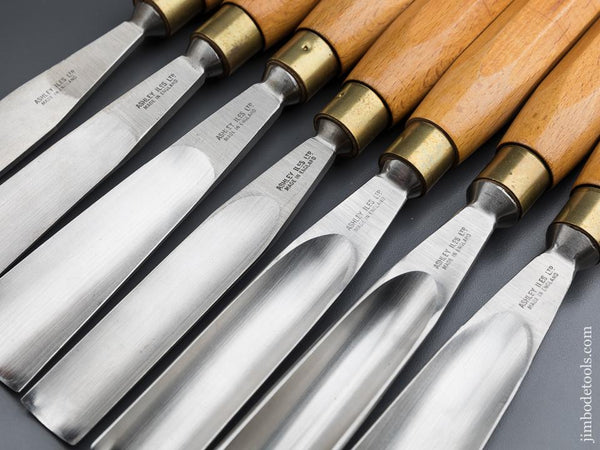 Seven MINT Monster Size ASHLEY ILES Carving Gouges - 87388 – Jim Bode Tools