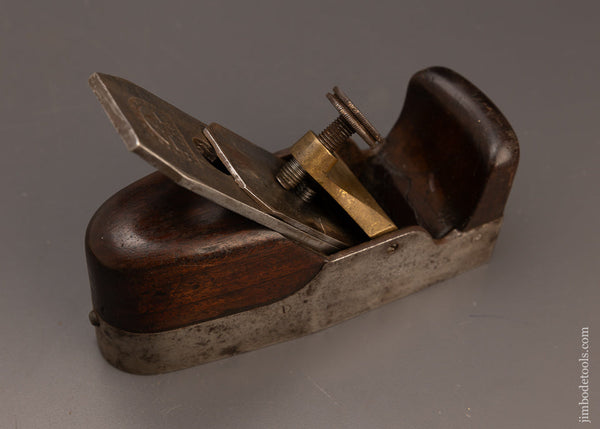 Shapely Walnut Infill Smooth Plane - 112484 – Jim Bode Tools