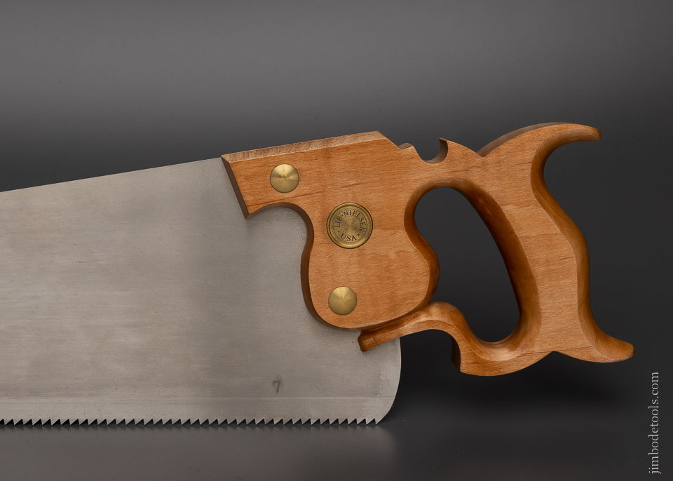Mint LIE NIELSEN Rip Hand Saw - 106105 – Jim Bode Tools