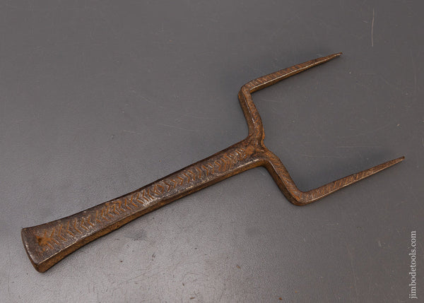 Sweet Decorated 18th Century Denglestock Anvil 10 1/2 Inch - 110258 ...