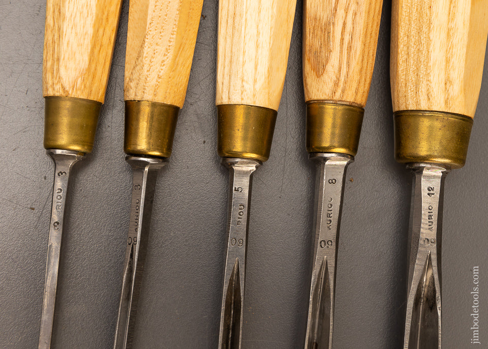 Mint Set of 5 AURIOU CHRIS PYE Carving Tools - 110856 – Jim Bode Tools