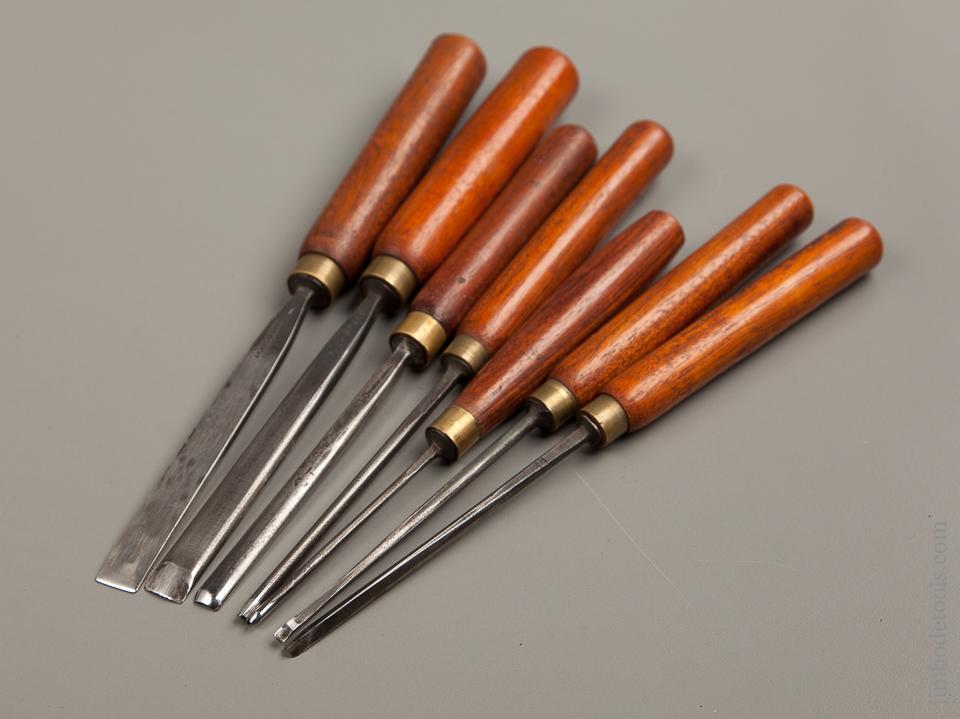 Set of Seven Fine ADDIS Carving Chisels - 77156 – Jim Bode Tools